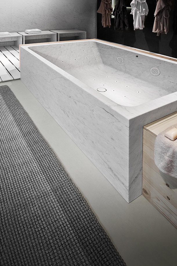 Neutra presenta su bañera de piedra Hydrowell